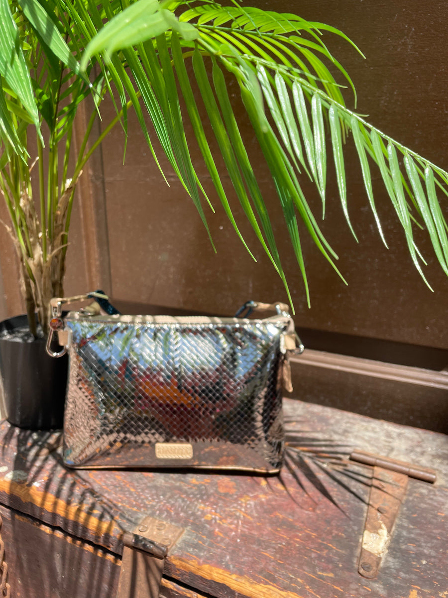 Midtown Crossbody Kyle – Simply Twisted Boutique